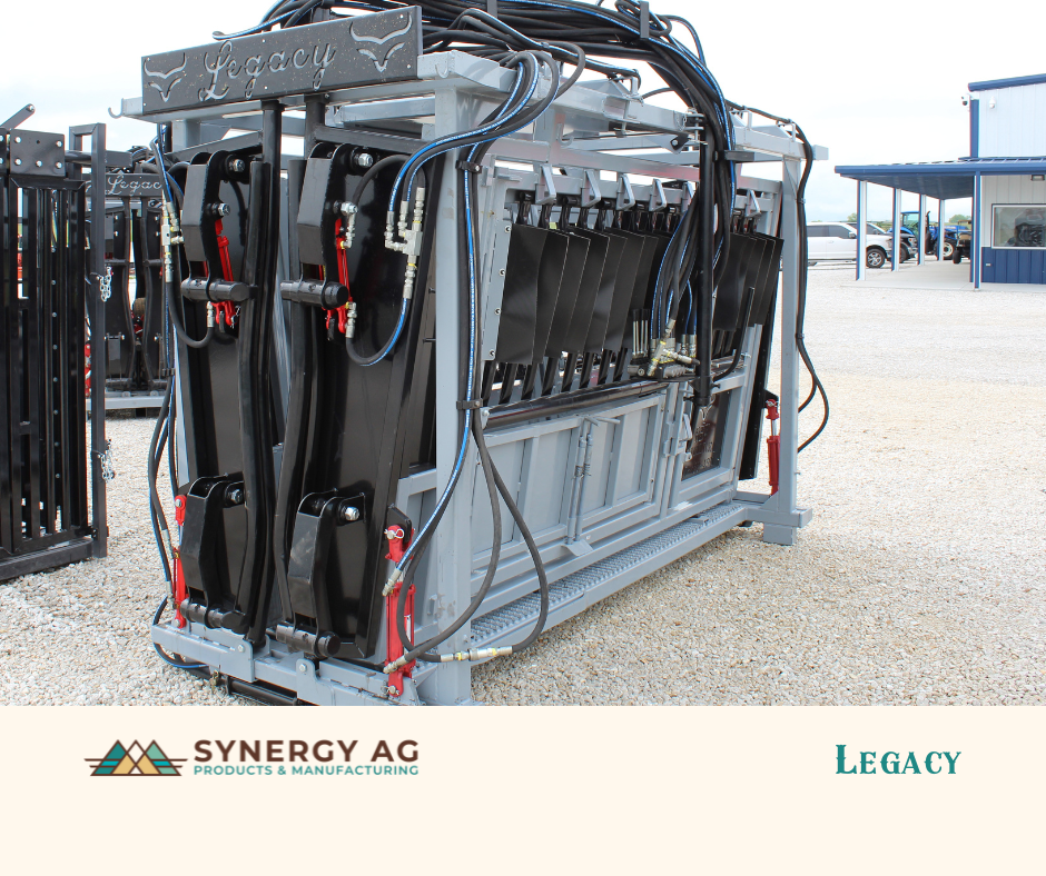 Legacy Commercial Hydraulic Squeeze Chute